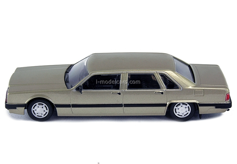 MODEL CARS 1:43 ZIL-4102 gold DeAgostini Auto Legends USSR #110